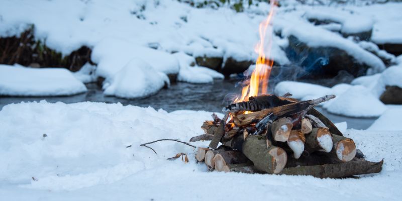 What’s The Best Way to Start a Campfire - The Camper's Collective
